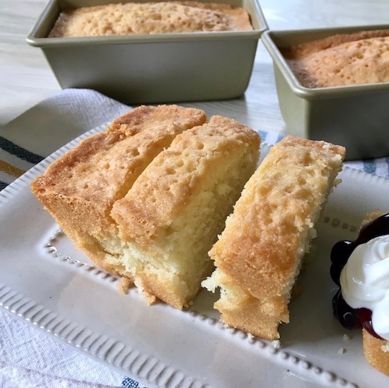 6 Ingredient Pound Cake – kitchengetaway.com